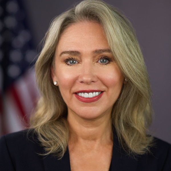 What is IRS Form 211?